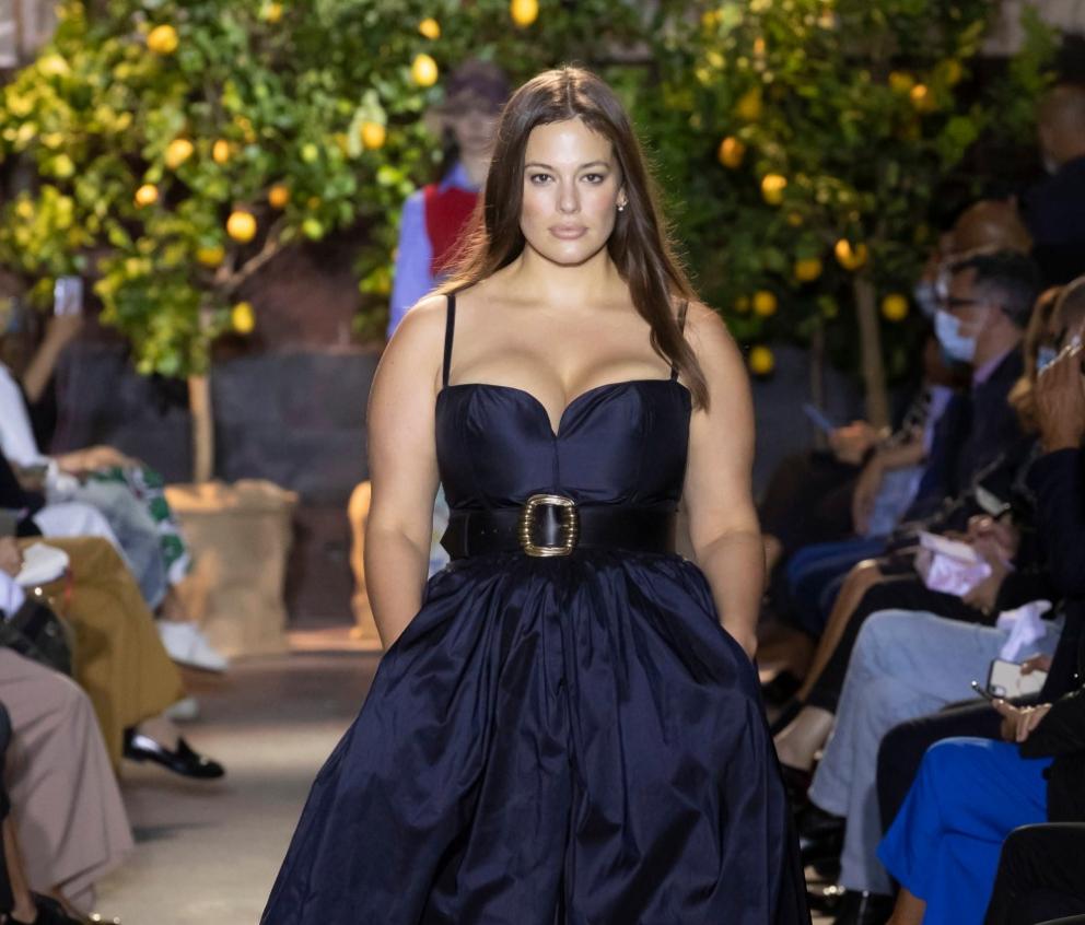 Ashley Graham aplaude a Versace por diversidad en su desfile | Mujer